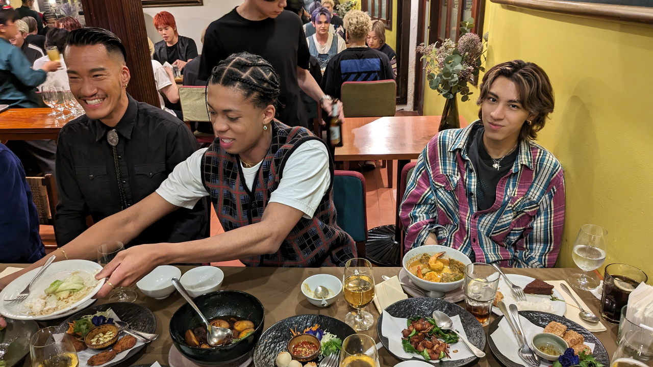 「バンコク」EXILE HIRO / LDH JAPAN代表取締役会長・社長CEO・CCO | JOURNEY | Google Pixel presents ANOTHER SKY ...