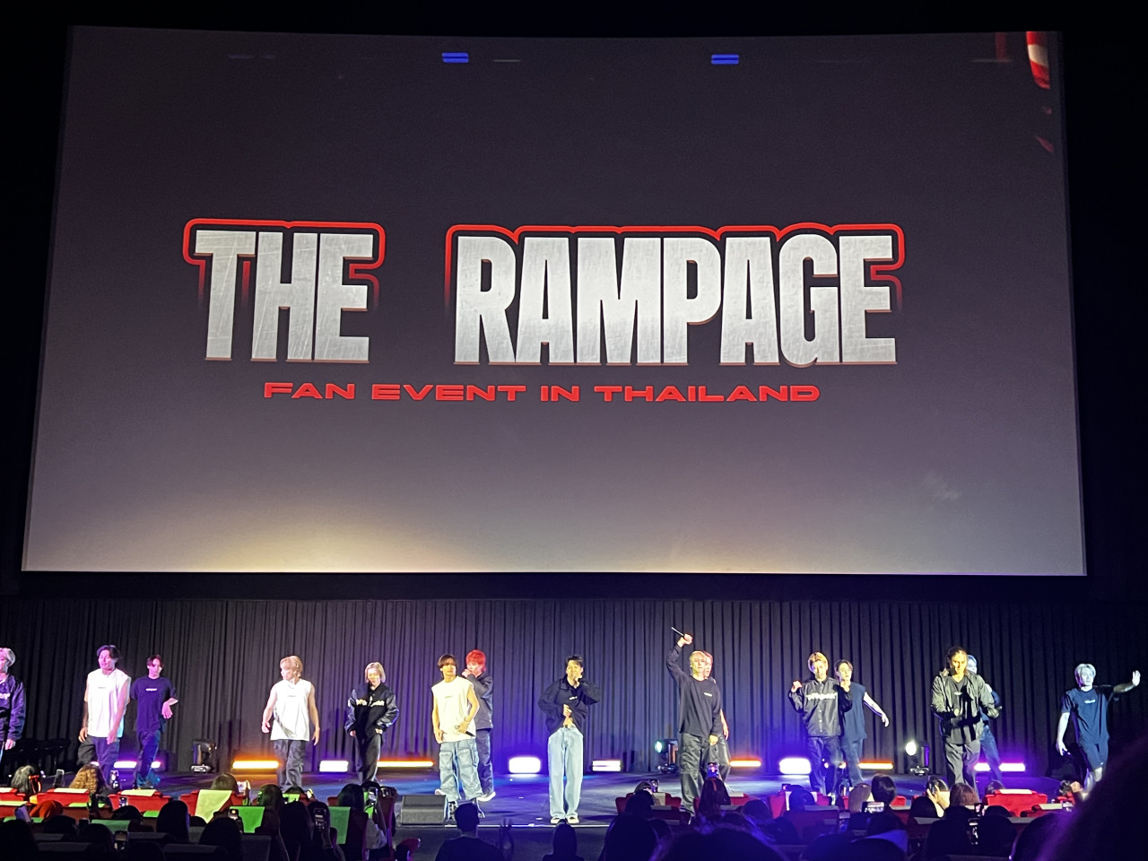 「バンコク」EXILE HIRO / LDH JAPAN代表取締役会長・社長CEO・CCO | JOURNEY | Google Pixel presents ANOTHER SKY ...